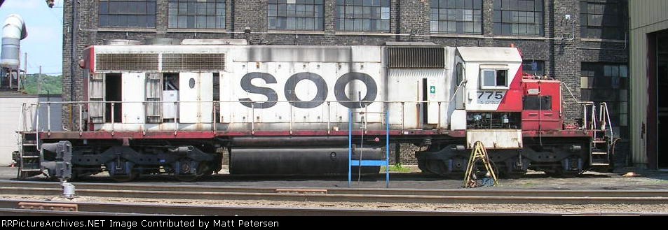 SOO 775